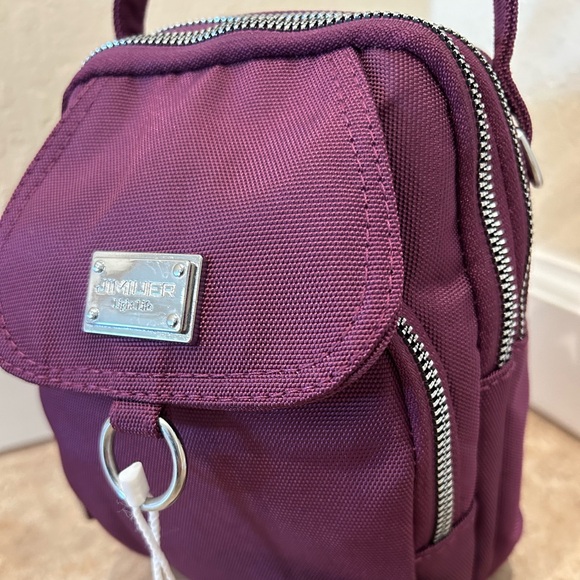 Jimiuer | Bags | Bogo Compact Multipocket Crossbody Bag Hp | Poshmark